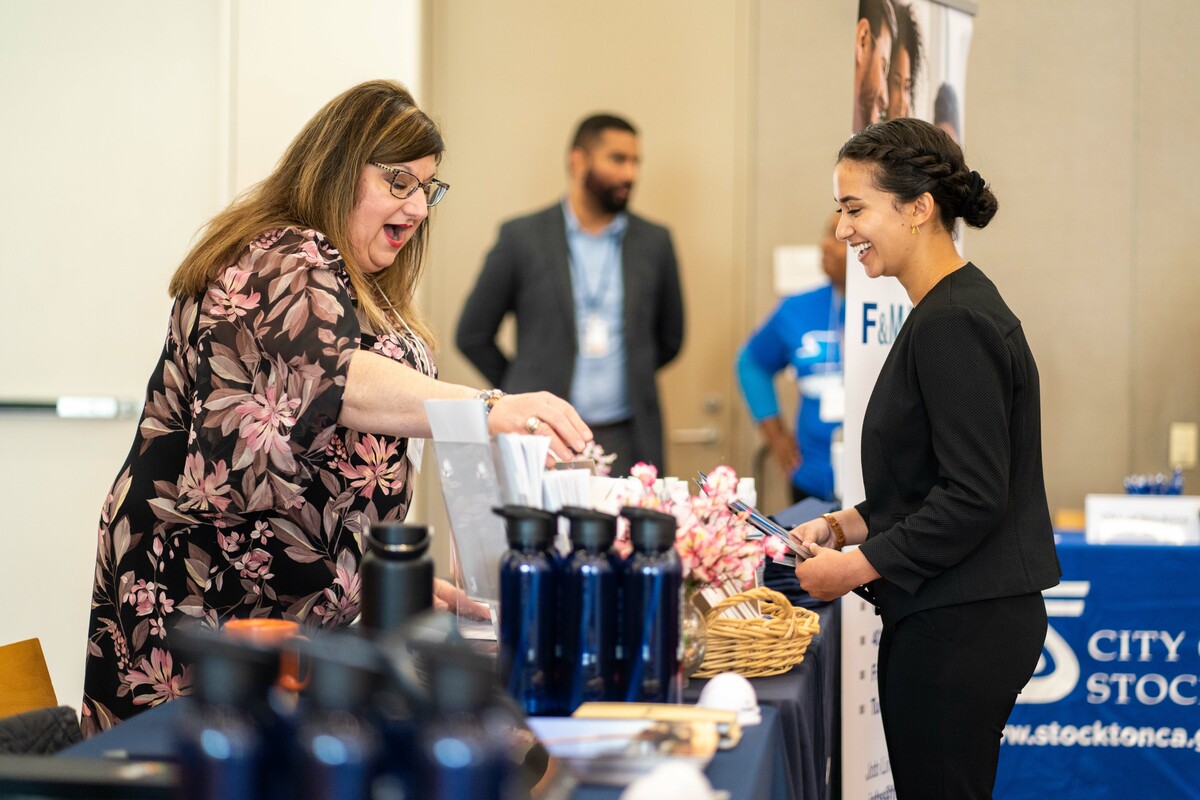 How to make the most of Pacific's Spring Internship & Job Fair - People ...