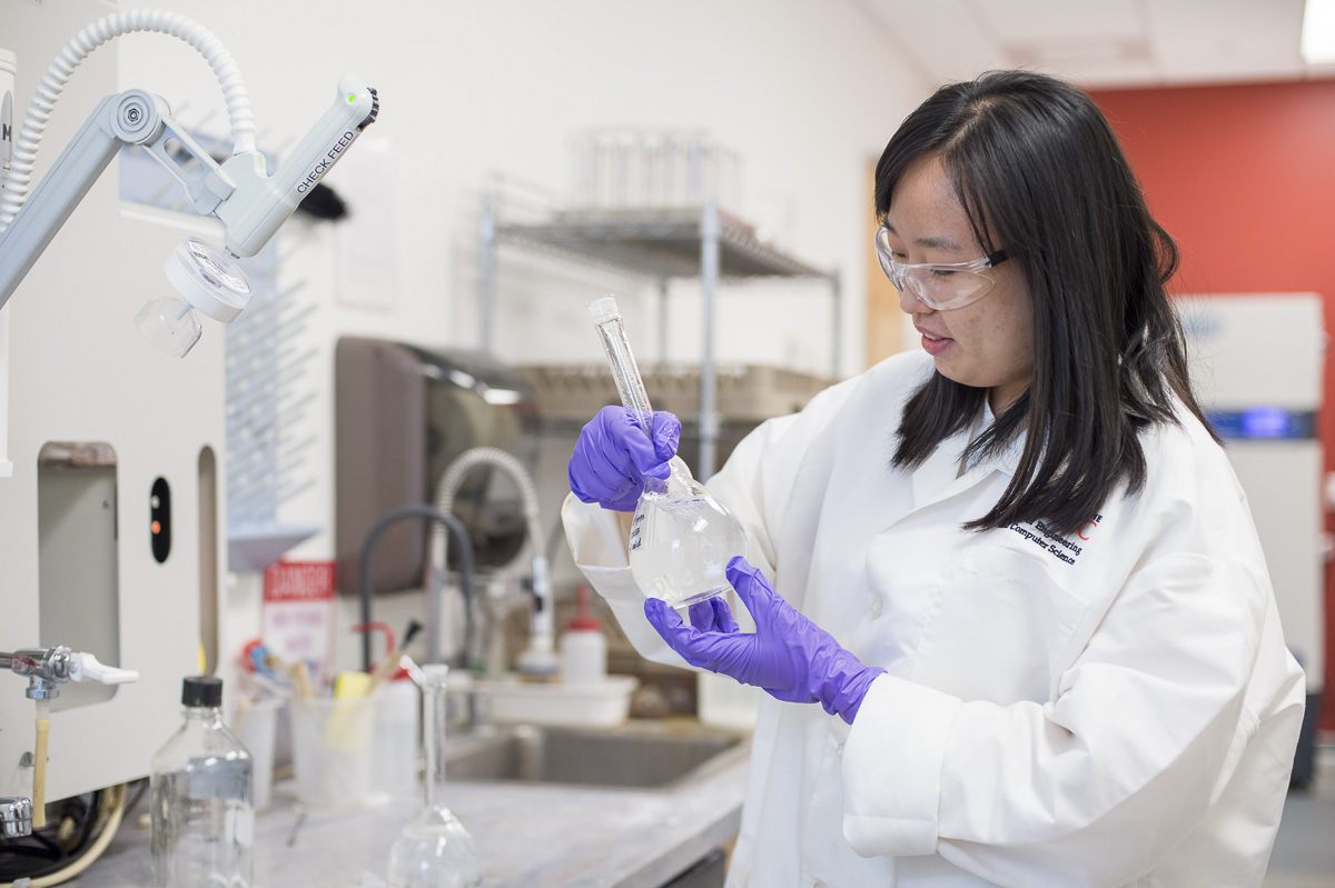 Graduate students showcase leading-edge research during awards ...