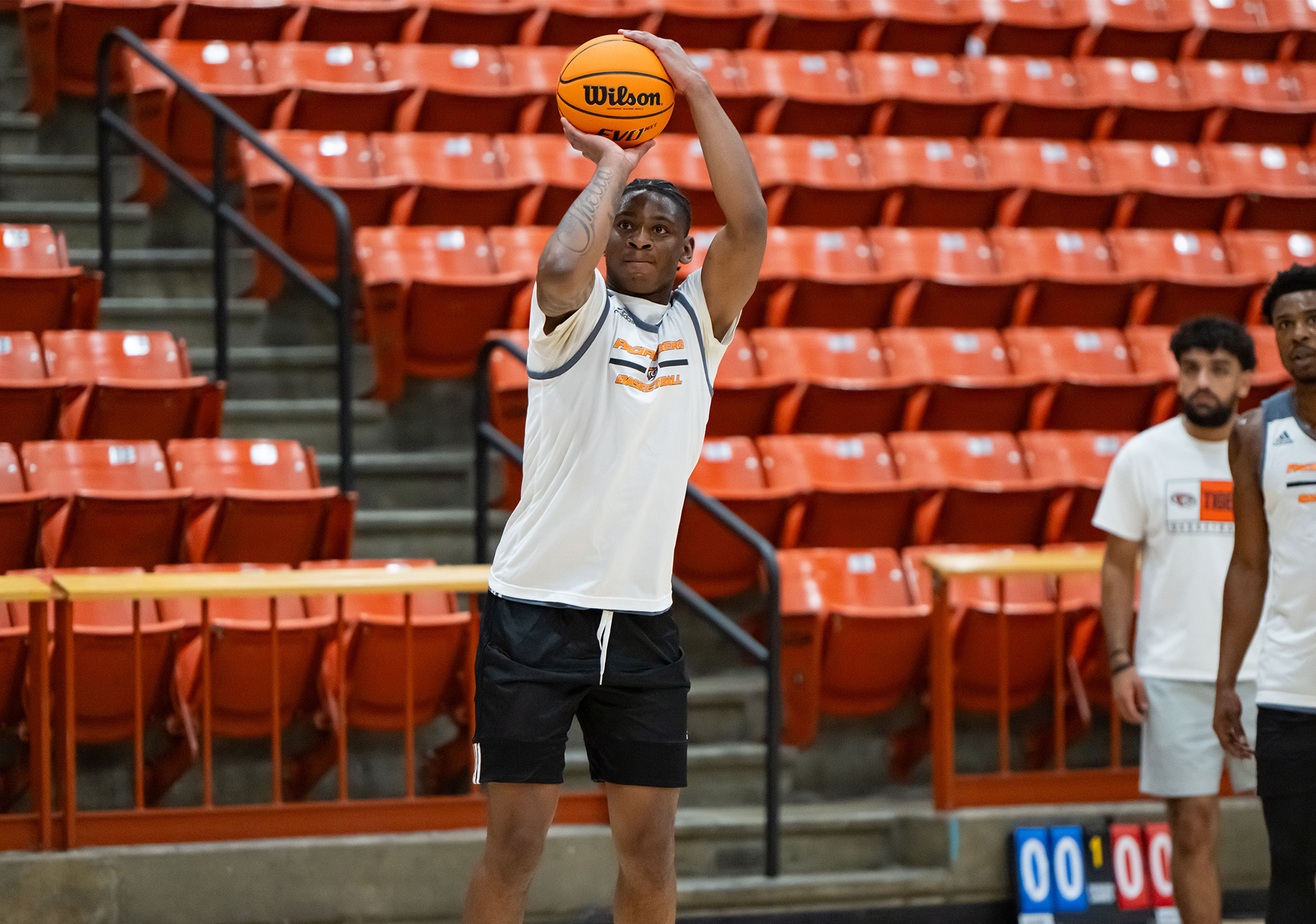 Dave Smart era gets underway Monday at Alex G. Spanos Center ...