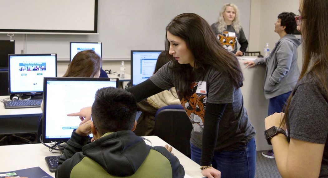 Contact Financial Aid | University of the Pacific